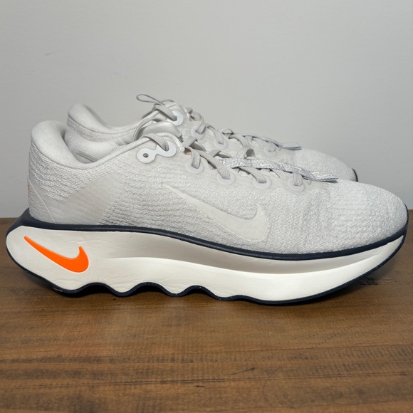 Nike | Shoes | Nike Motiva Sail Platinum Walking Sneakers Size Mens 95 ...